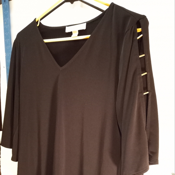 MICHAEL Michael Kors | Tops | Michael Kors Vneck 34 Open Sleeves Black ...